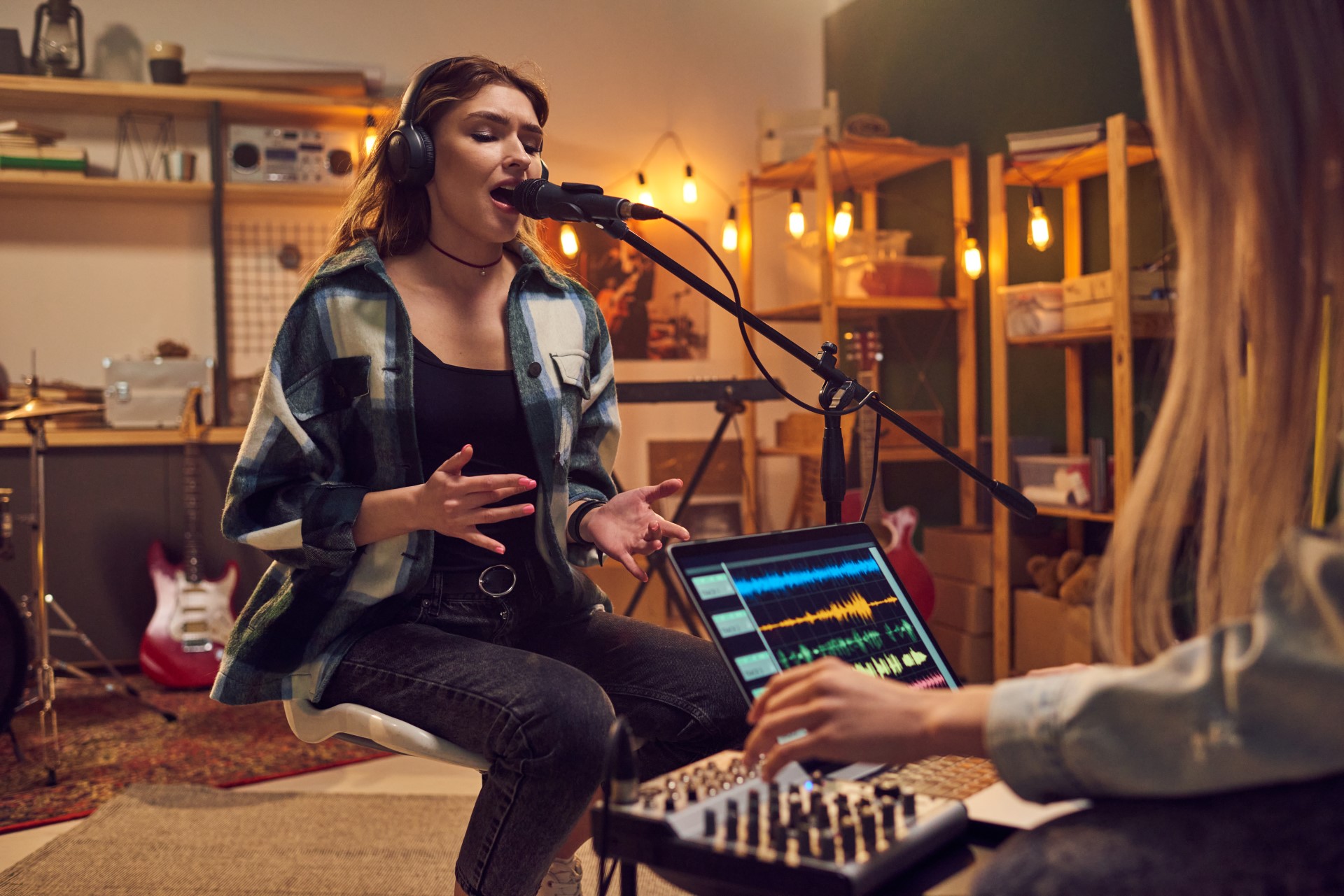 Samsung's Offers Program Helps Recording Artists On a Budget