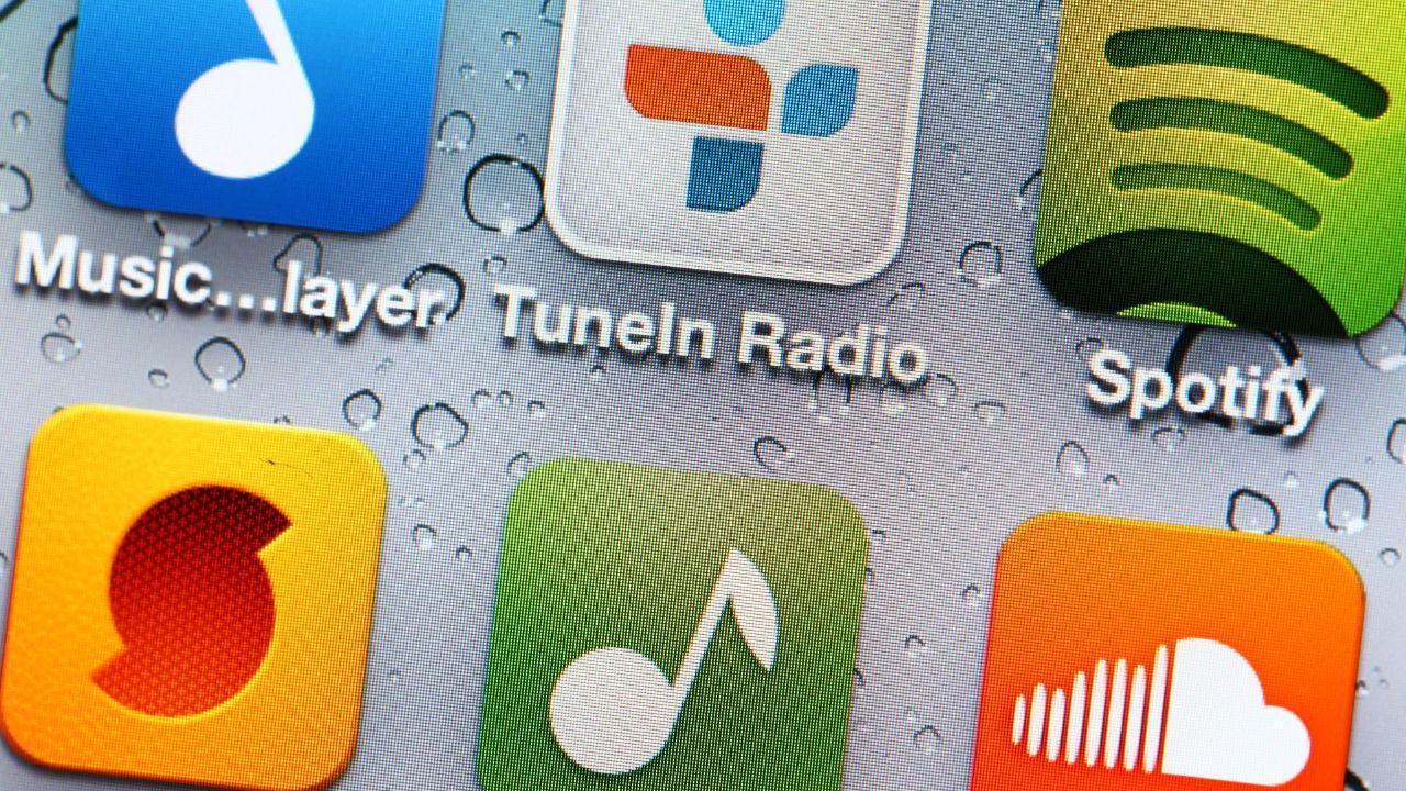 Strategies for Independent Artists to Increase Airplay on Mainstream ...